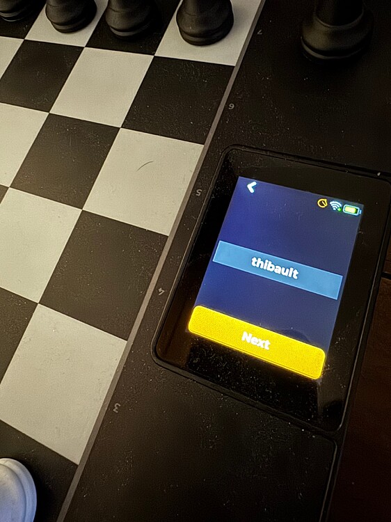 Lichess integrated to the board - ChessUp 2 - ChessUp