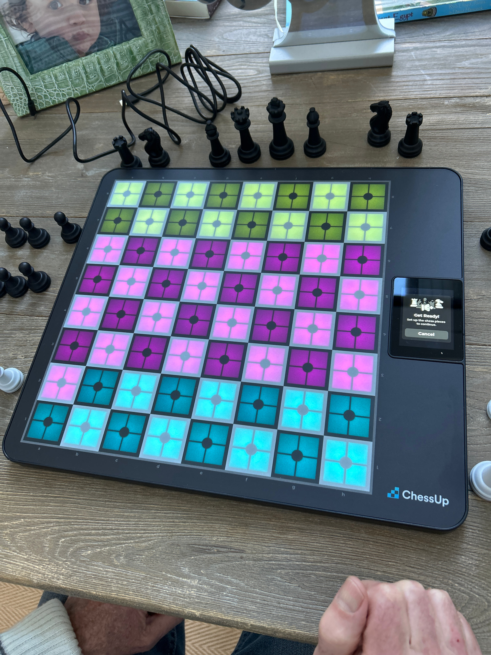 ChessUp 2 stuck at “Get Ready” Set up the chess pieces to continue step ...