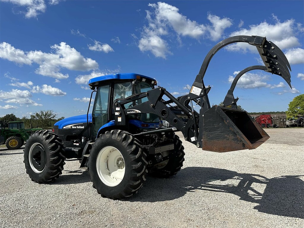 New Holland TV145 Bi-Directional Tractor Sold on Oklahoma Auction Today ...